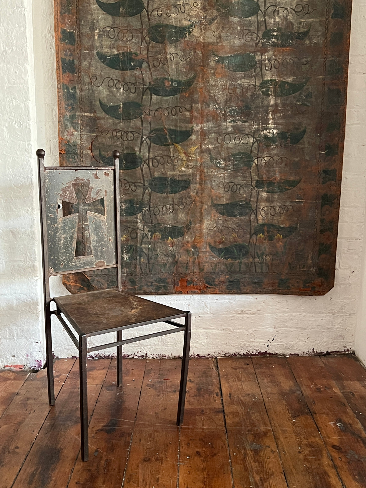 GOTH CHAIR – Jermaine Gallacher