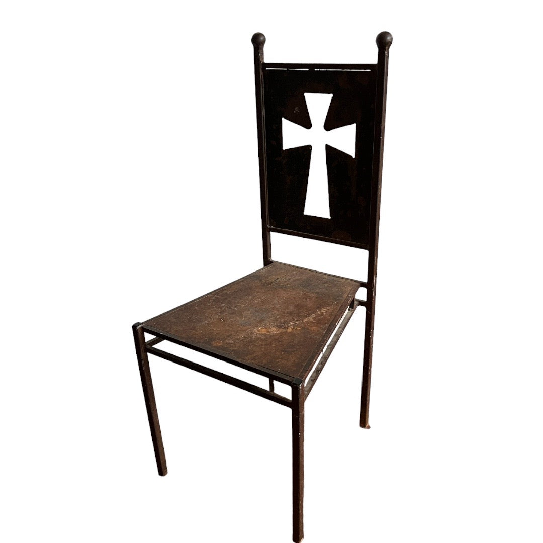 GOTH CHAIR – Jermaine Gallacher